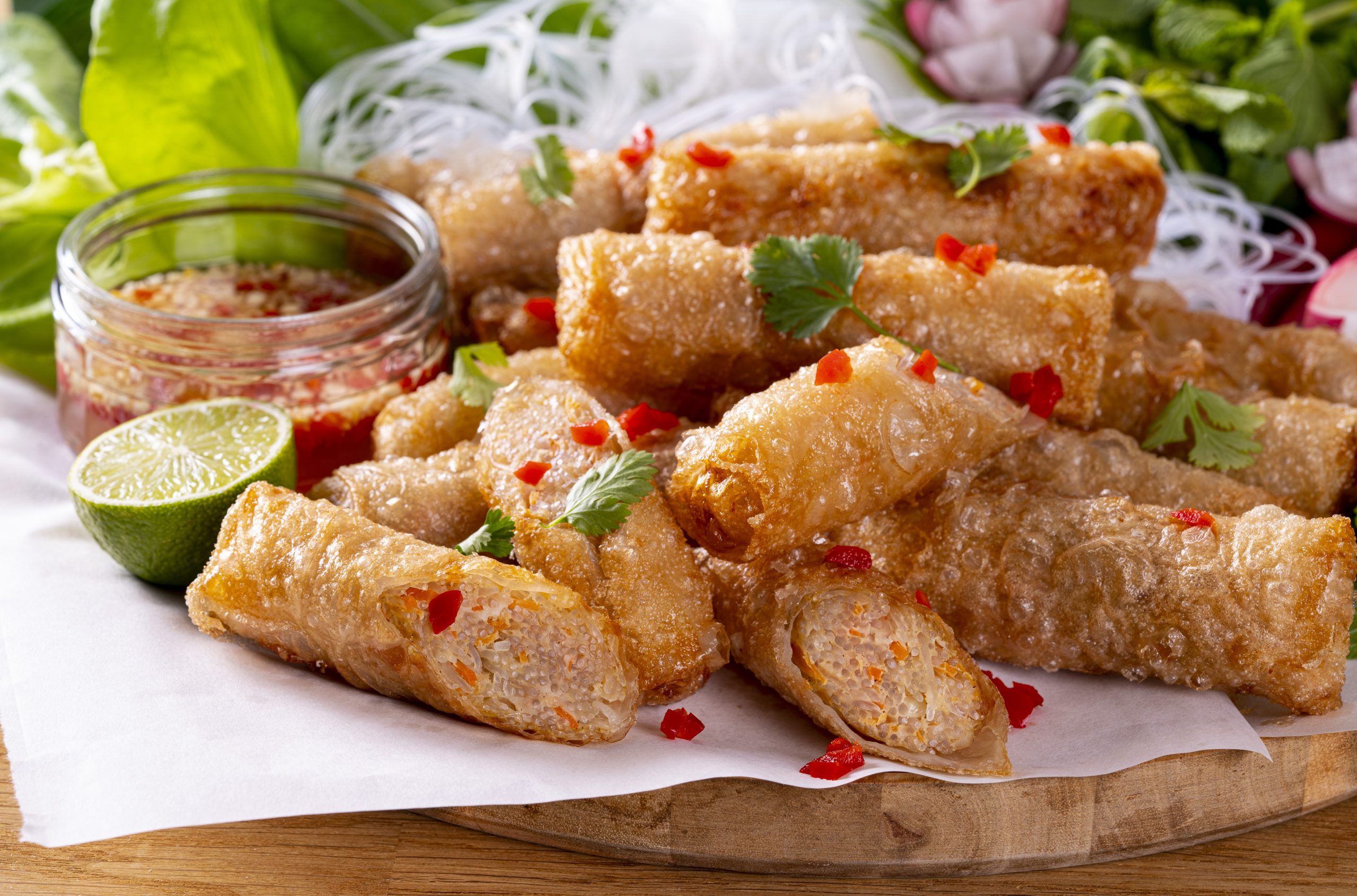 Vietnamese Rijstloempia's │ Amazing Oriental │ Aziatische Recepten