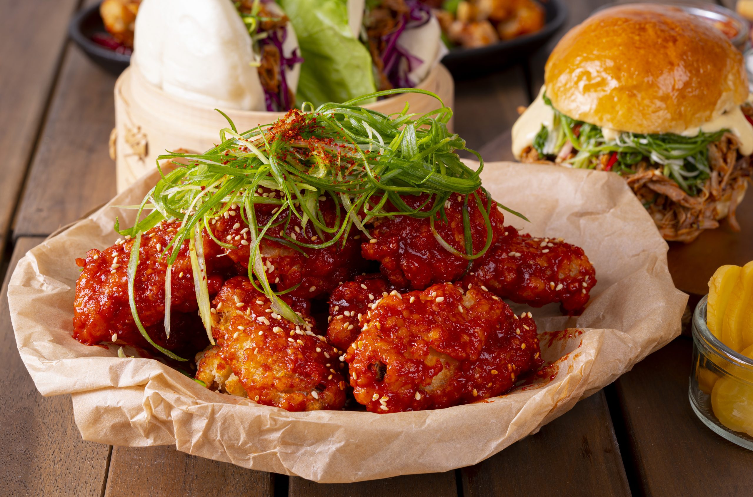 Gochujang Kippenvleugels │ Amazing Oriental │ Aziatische Recepten